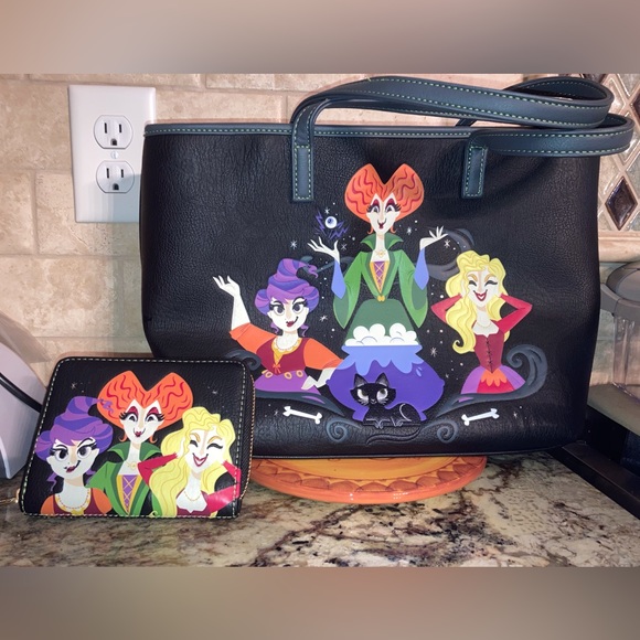 Loungefly | Bags | Disneys Loungefly Hocus Pocus Tote Bag Wallet Set ...